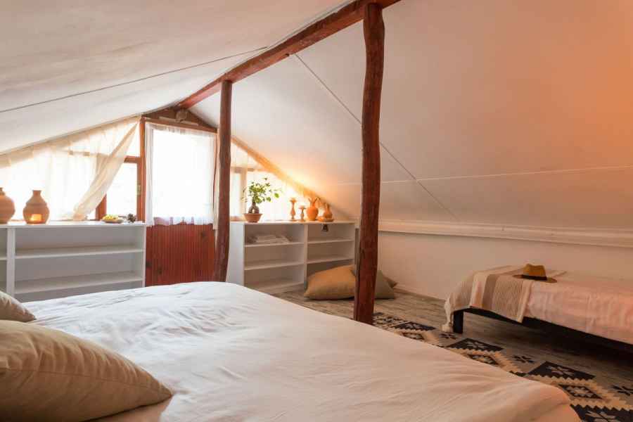 Accommodation - Bonjuk Bay