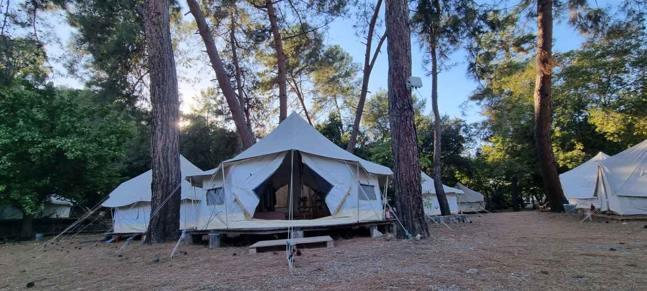 Accommodation - Bonjuk Bay