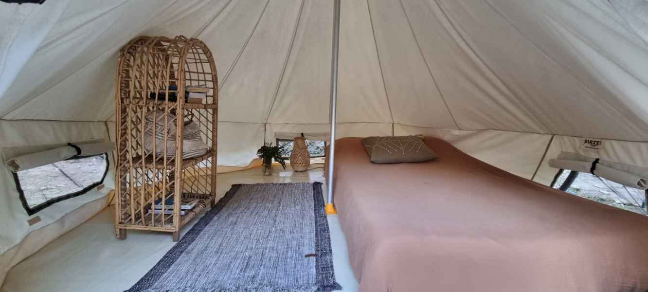 Accommodation - Bonjuk Bay
