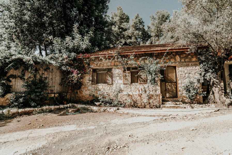 Accommodation - Bonjuk Bay