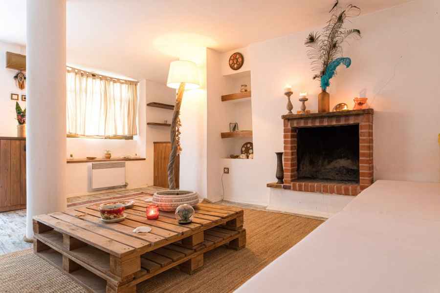 Accommodation - Bonjuk Bay