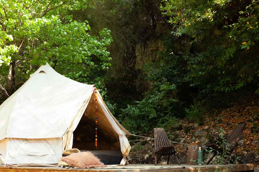 Accommodation - Bonjuk Bay